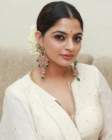 Nikhila Vimal - Photos, Videos, Birthday, Latest News, Height In Feet ...