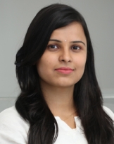 Saritha - Photos, Videos, Birthday, Latest News, Height In Feet - FilmiBeat