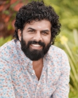 Sunny Wayne - Photos, Videos, Birthday, Latest News, Height In Feet ...