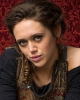 Daisy Head - Photos, Videos, Birthday, Latest News, Height In Feet ...