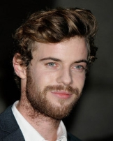 Harry Treadaway: Age, Photos, Family, Biography, Movies, Wiki & Latest ...