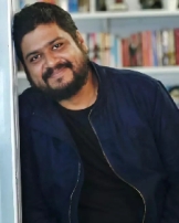 Om Raut - Photos, Videos, Birthday, Latest News, Height In Feet - FilmiBeat