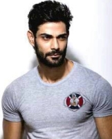 Ravi Awana: Age, Photos, Family, Biography, Movies, Wiki & Latest News ...