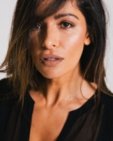 Sarah Shahi | Sarah Shahi Movies List | Sarah Shahi Family, Net Worth ...