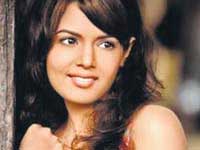 Actress Shweta Agarwal | Film Shaapit | Steamy Sequences | Vikram Bhatt ...