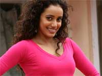 Shreya Narayan: Age, Photos, Family, Biography, Movies, Wiki & Latest ...
