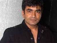 Raja Chaudhary released on bail - Filmibeat