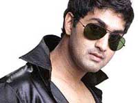 Harish Raj files a complaint against Gun producer - Filmibeat