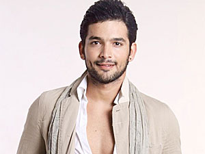 Diganth to debut in Bollywood with Mani Shankar's film - Filmibeat