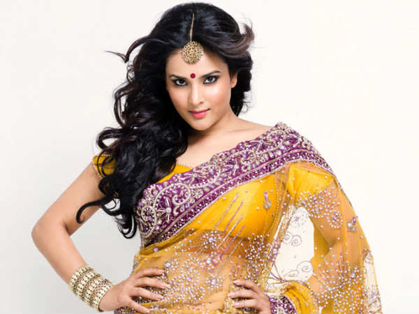 Ramya Remuneration | 50 Lakh Mark - Filmibeat