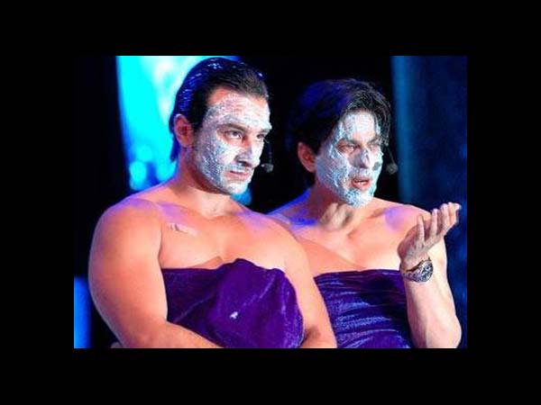 Rare | Unseen | Picture | Shahrukh Khan | Bollywood Friends - Filmibeat