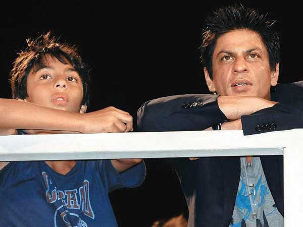 Rare | Unseen | Pictures | Shahrukh Khan | Son | Aryan - Filmibeat