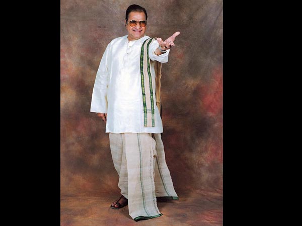 NTR Bronze Statue In Parliament | NT Ramarao Parliament Statue Unveiled ...