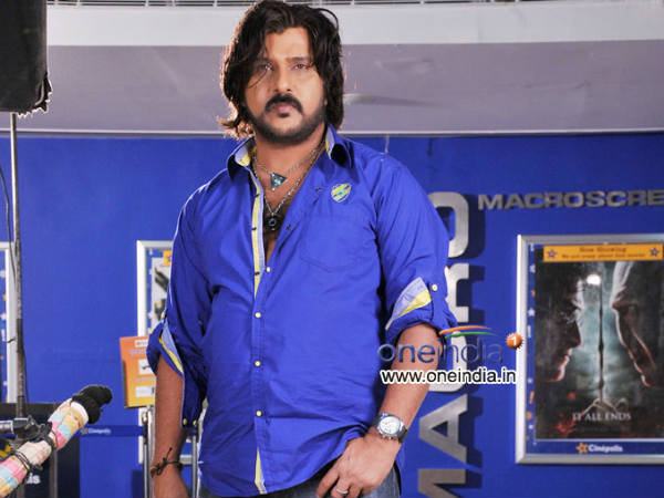 Crazy Star Ravichandran | 52nd Birthday - Filmibeat