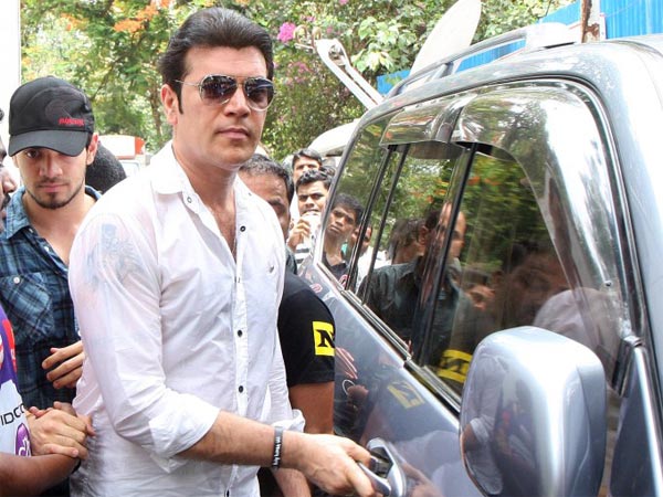 Jiah Khan | Funeral | Suraj Pancholi | Aditya Pancholi | Jiah Khan ...