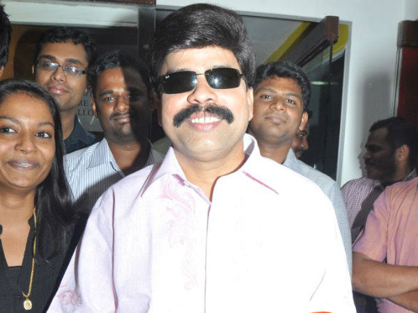 Powerstar Srinivasan Arrested | Dupes Businessman - Filmibeat