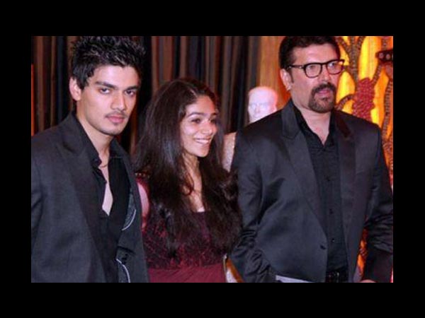 Suraj Pancholi | Ex Girlfriend | Janvi Turakhia | Defends - Filmibeat