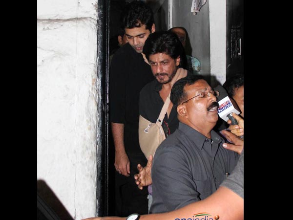 Shahrukh Khan | Spotted | Karan Johar - Filmibeat