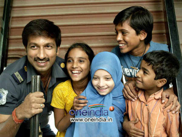 Sahasam Movie Review | Gopichand Taapsee Pannu | Chandrasekhar Yeleti ... Sahasam Movie Review | Gopichand Taapsee Pannu | Chandrasekhar Yeleti ...