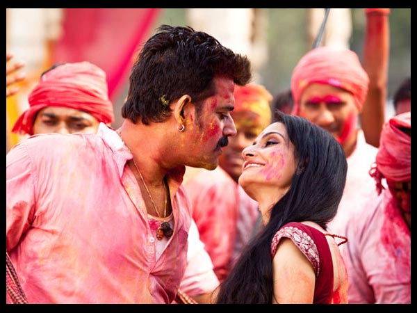 Issaq Movie Review | Issaq Film Review | Issaq Review | Prateik Babbar ...