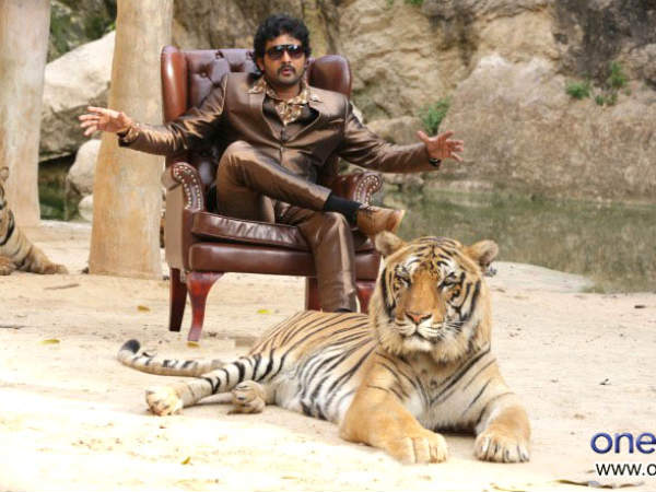 Srinagar Kitty Interview | Tony | Paisa Vasool Film - Filmibeat