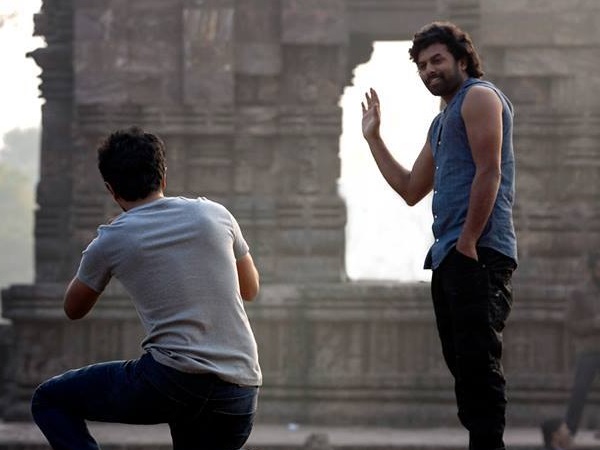 Neelakasaham Pachakadal Chuvanna Bhoomi Movie Review | NPCB | Dulquar ...