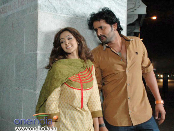 Tony Movie Review | Srinagar Kitty | Aindrita Ray - Filmibeat