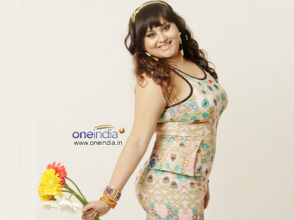 Namitha | Action Queen Photos | Ilamai Oonjal - Filmibeat