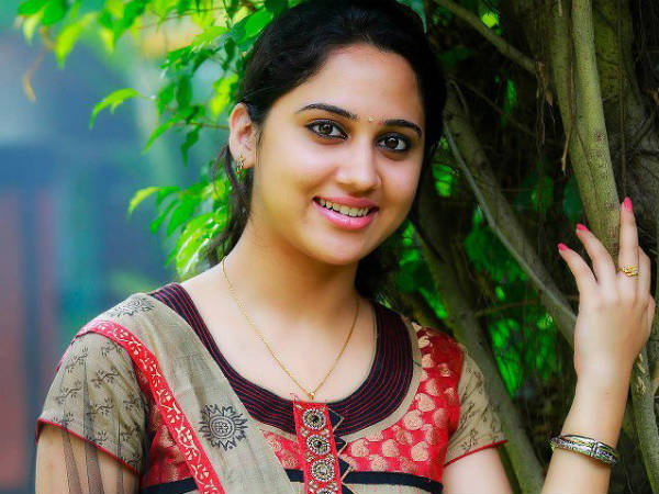 Mia George | Kollywood | Sathya | Amara Kavyam | Salaam Kashmir ...