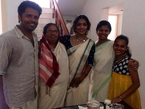 Aashiq Abu | Rima Kallingal | Wedlock | Register Marriage | Pictures ...