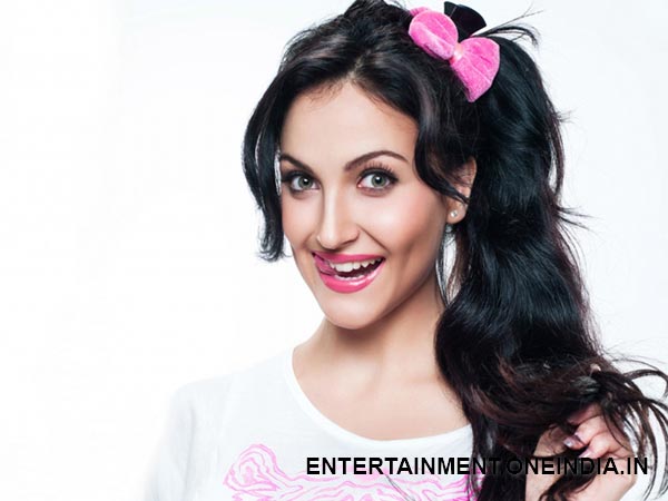 TV Celebrities 2013 | Gauhar Khan | Kapil Sharma | Sunil Grover | Elli ...