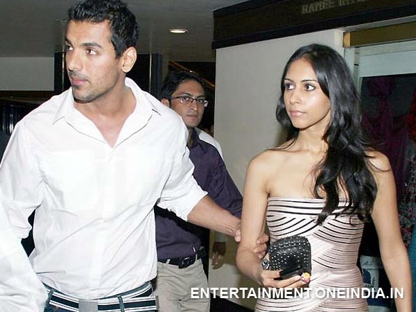 Pictures: Check Out John Abraham-Priya Runchal! - Filmibeat
