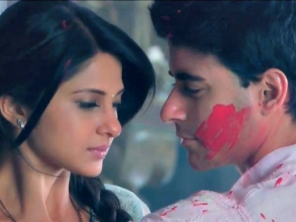 Saraswatichandra 26th March Written Episode | Written Episode - Filmibeat