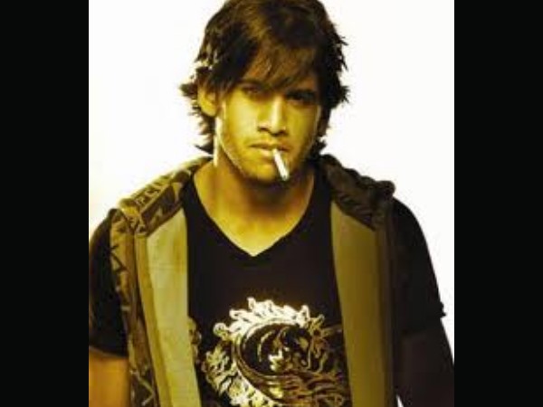 Pictures: Telugu Actors, Actress Smoking On Screen - Filmibeat