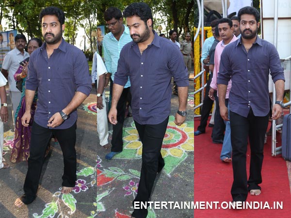 Photos: Jr NTR, Kalyan Ram At NT Rama Rao's 91st Birth Anniversary ...