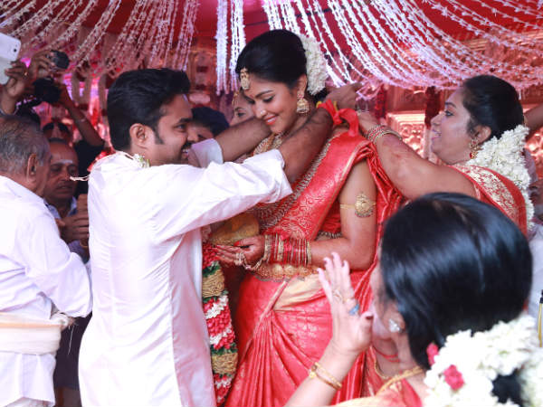 Amala Paul-Vijay Wedding Photos - Filmibeat