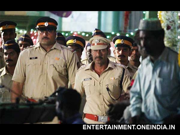Ajay Devgan As Police Officer | Singham Returns |Ajay Devgan As Police ...