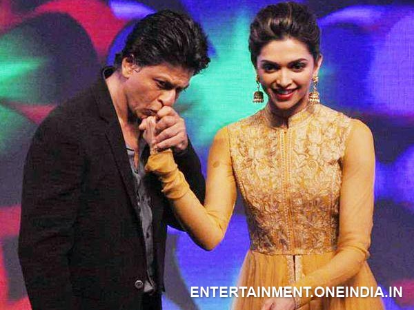 Shahrukh Khan Kiss Shahrukh Khan Kiss Katrina Shahrukh Khan Kiss Priyanka Chopra Filmibeat