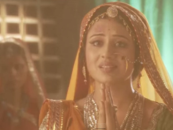 Jodha Akbar 18th July Written Episode | Jodha Continues Hiding ...