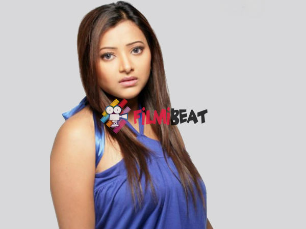 Shweta Basu Prasad Sakshi Tanwar Blast Media Clients Details Kahaani Ghar Ghar Ki Filmibeat 
