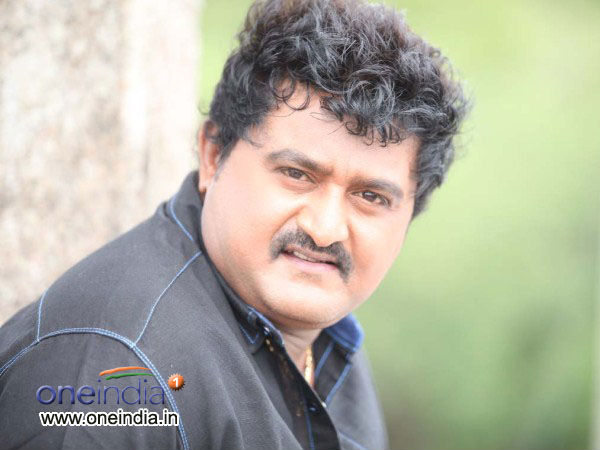 Komal Kumar to leave Kannada film industry? - Filmibeat