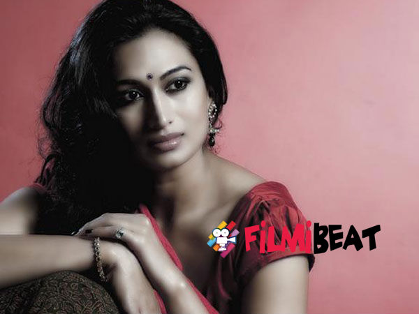 Exclusive Interview with Shwetha Srivatsav - Filmibeat
