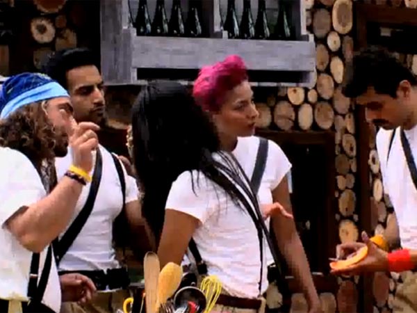 Bigg Boss 8 Gautam Gulati Makes Sonali Raut Cry Gautam Gulati Exposes