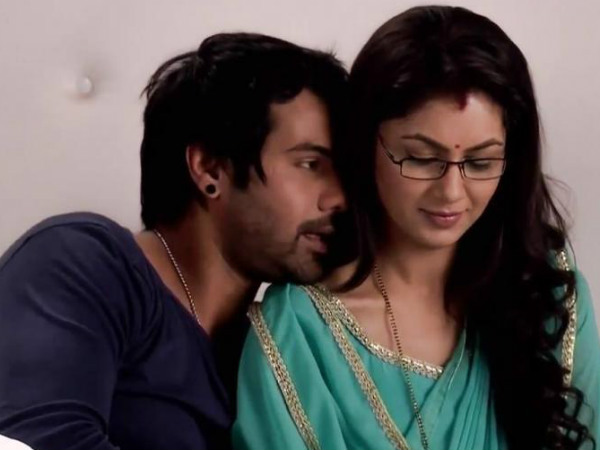 Kumkum Bhagya | Abhi Confesses His Love To Pragya | But | Abhi Pragya ...