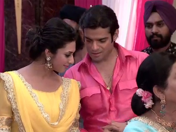 Yeh Hai Mohabbatein Ishita Raman Lose Ruhi Aditya Tonight | Yeh Hai ...