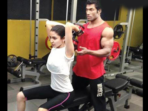 Bollywood Actresses Workout | Bollywood Actresses Workout Pics ...