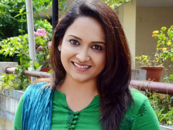 Lena | Lena Actress | Aakruti Slimming Centre | Lena Divorce | Lena ...