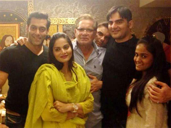 Adorable Pictures Of Salman Khan With His Sisters| Arpita Khan Alvira Khan| Salman Khan ...