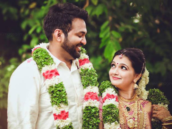 Saranya Mohan | Saranya Mohan Wedding | Saranya Mohan Marriage ...