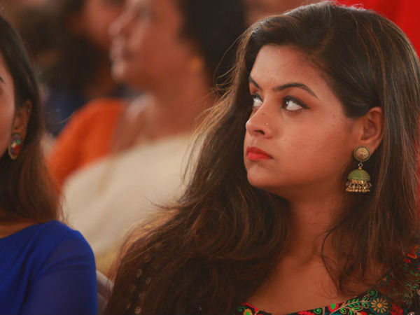 Saranya Mohan | Saranya Mohan Wedding | Saranya Mohan Marriage ...